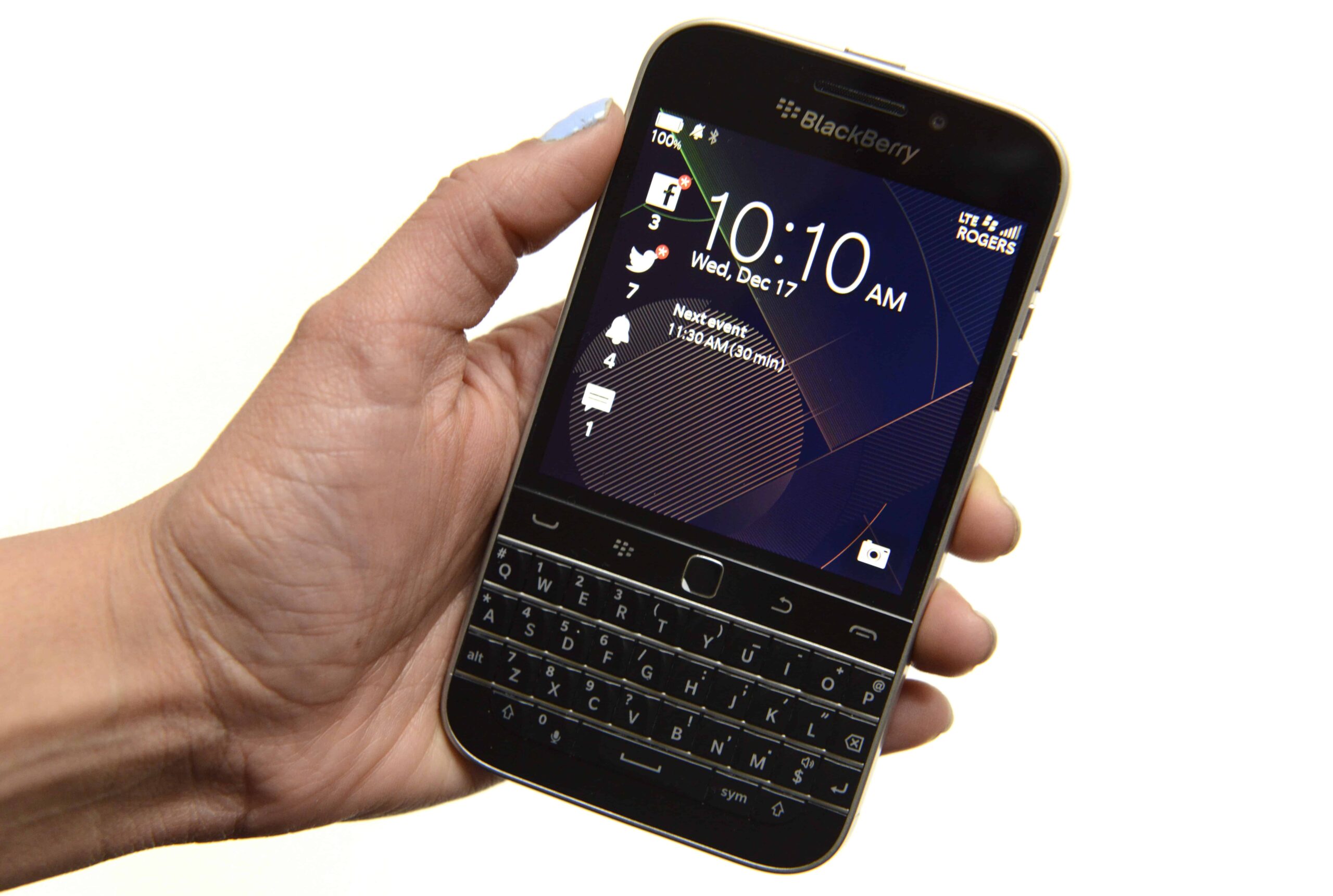 BlackBerry Classic Android fait un retour en tant que Zinwa Q25 Pro ...